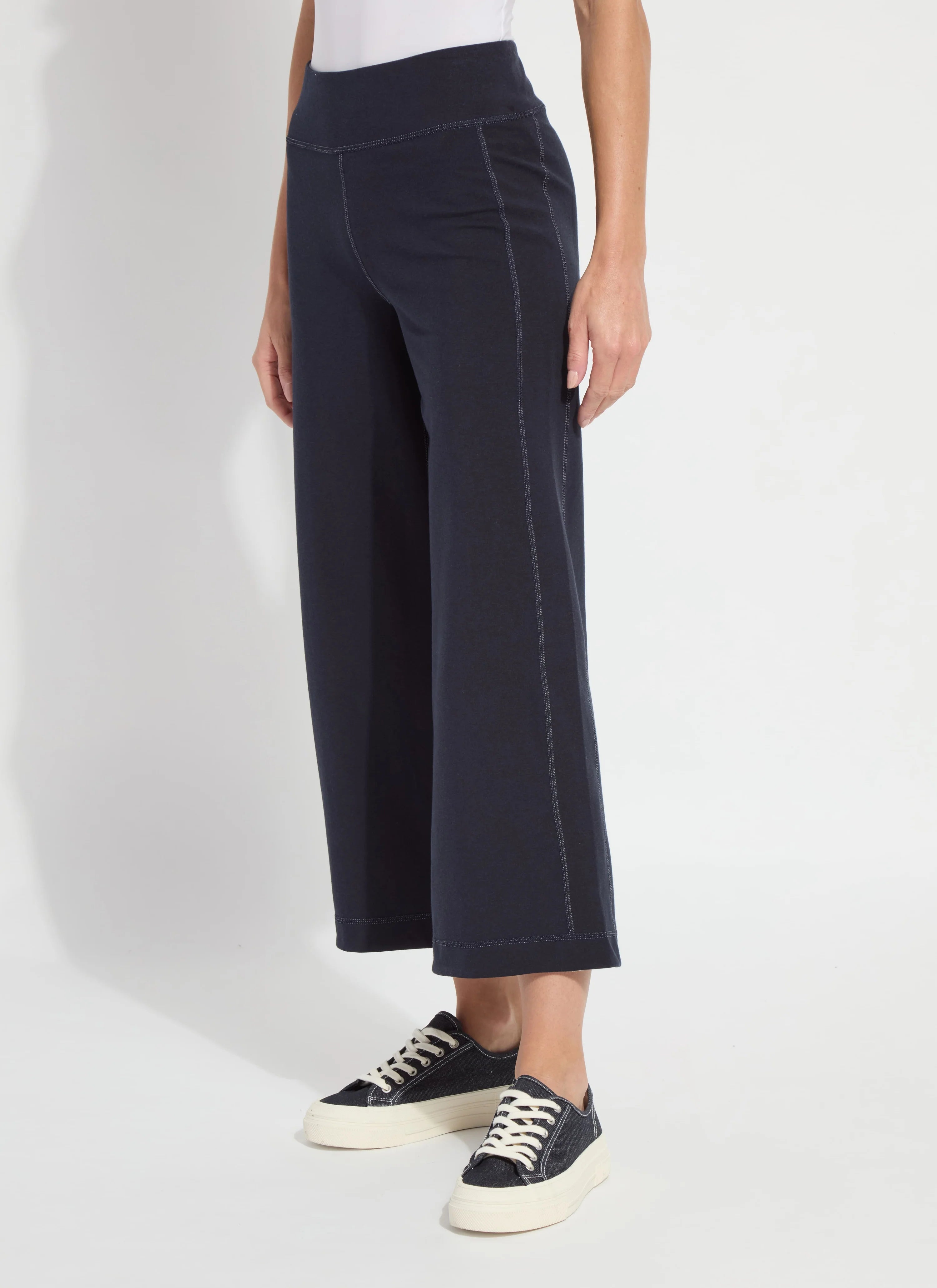 Jovie Reversible Crop Jogger 3820 Lysse – Just Girls Boutique